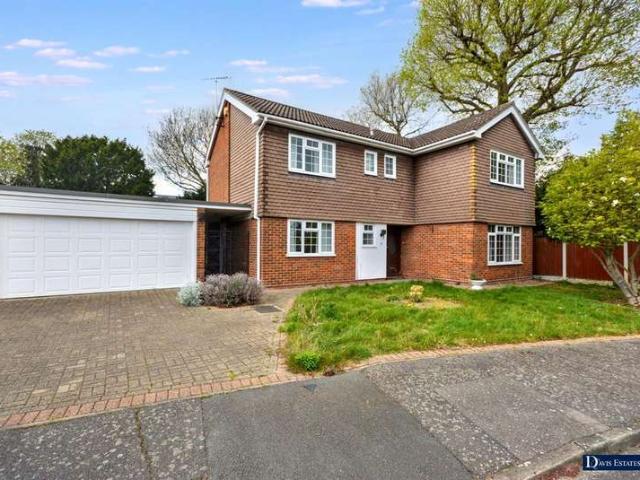 4 Bedroom Detached House