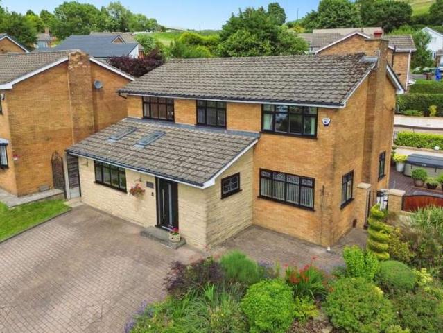 3 Bedroom Detached House