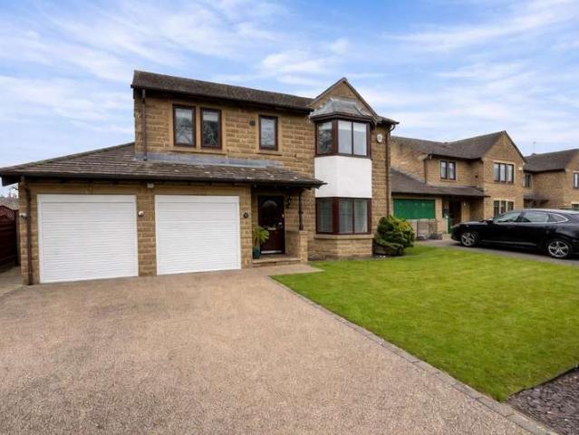 4 Bedroom Detached House