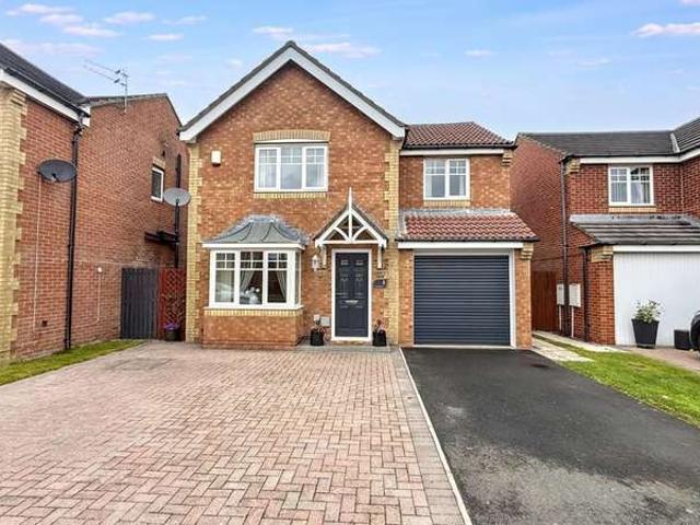 4 Bedroom Detached House