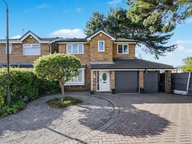 4 Bedroom Detached House