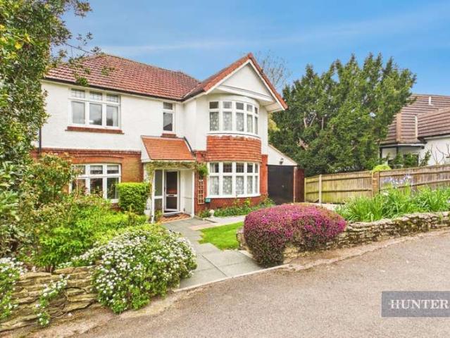 4 Bedroom Detached House