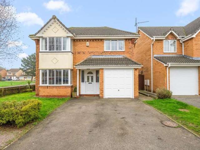 4 Bedroom Detached House