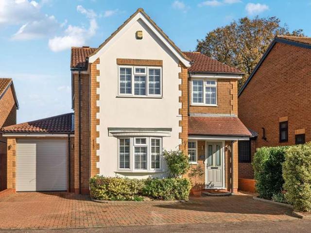 4 Bedroom Detached House
