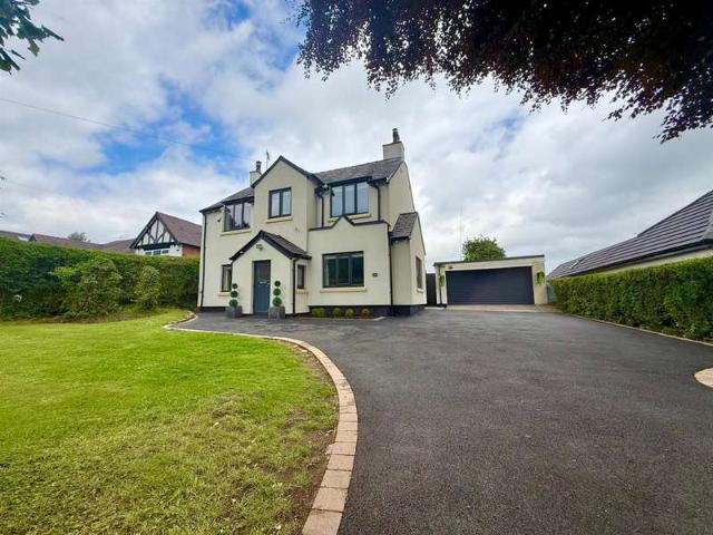 4 Bedroom Detached House