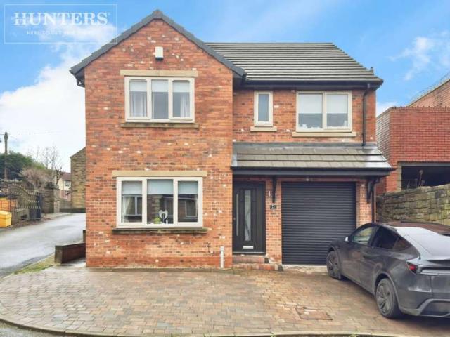 4 Bedroom Detached House
