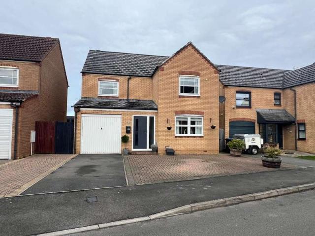 4 Bedroom Detached House
