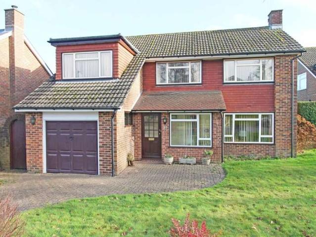 4 Bedroom Detached House