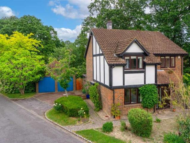 4 Bedroom Detached House