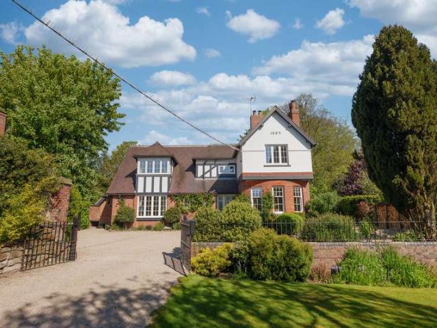 4 Bedroom Detached House