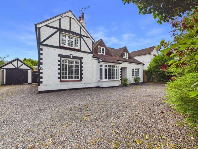 4 Bedroom Detached House