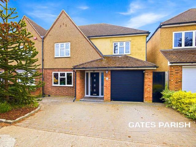 4 Bedroom Detached House