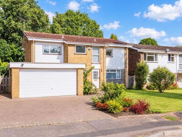 4 Bedroom Detached House
