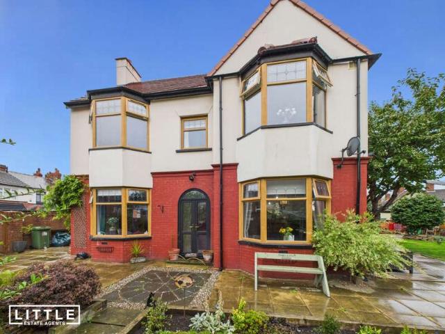 4 Bedroom Detached House