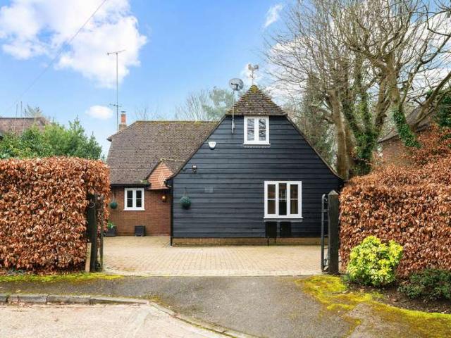 4 Bedroom Detached House