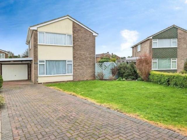 4 Bedroom Detached House