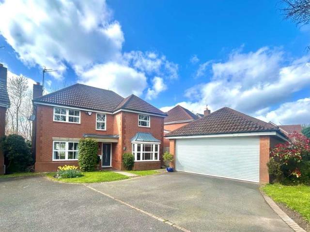4 Bedroom Detached House