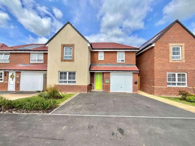 4 Bedroom Detached House