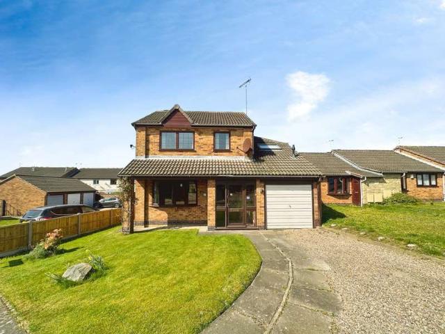 4 Bedroom Detached House