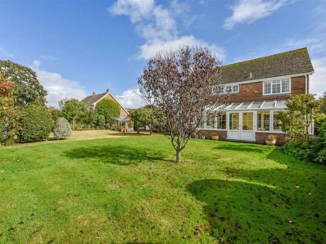 4 Bedroom Detached House