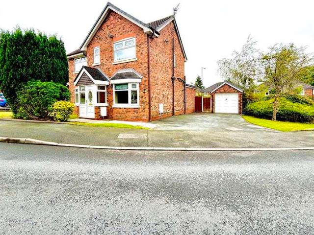 4 Bedroom Detached House