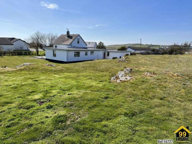 4 Bedroom Detached House