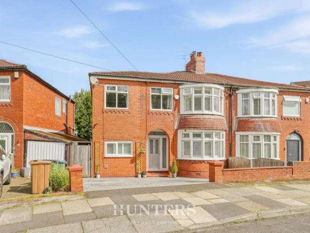 4 Bedroom Detached House
