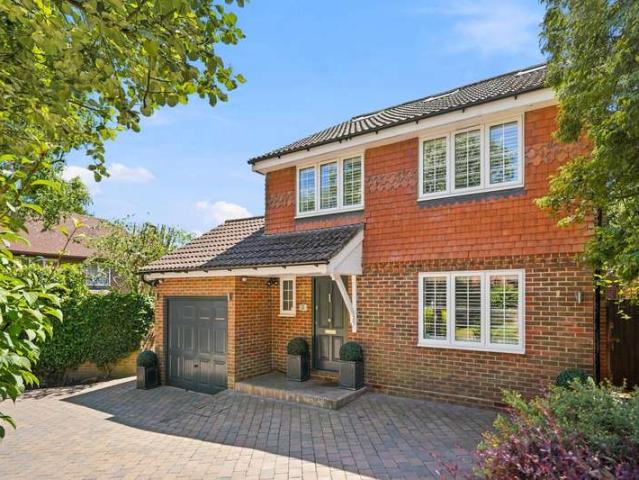 4 Bedroom Detached House