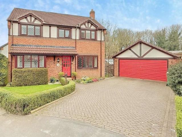 4 Bedroom Detached House