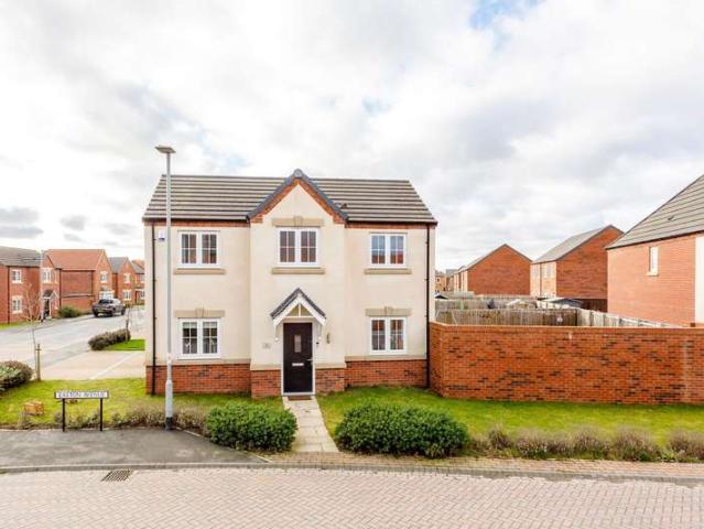 4 Bedroom Detached House