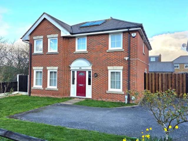 4 Bedroom Detached House