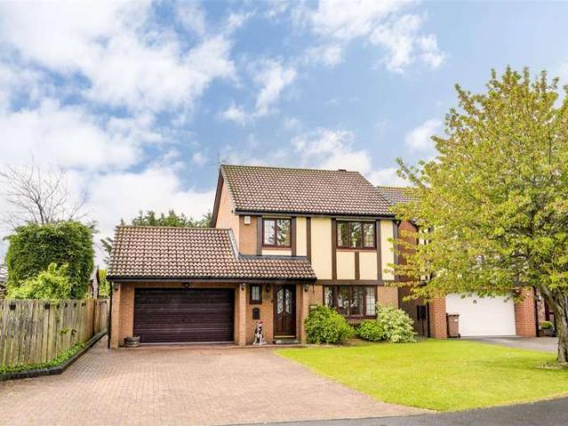 4 Bedroom Detached House