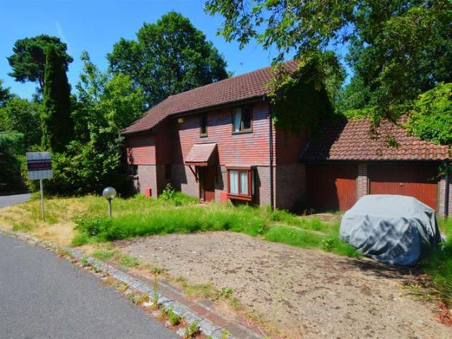 4 Bedroom Detached House