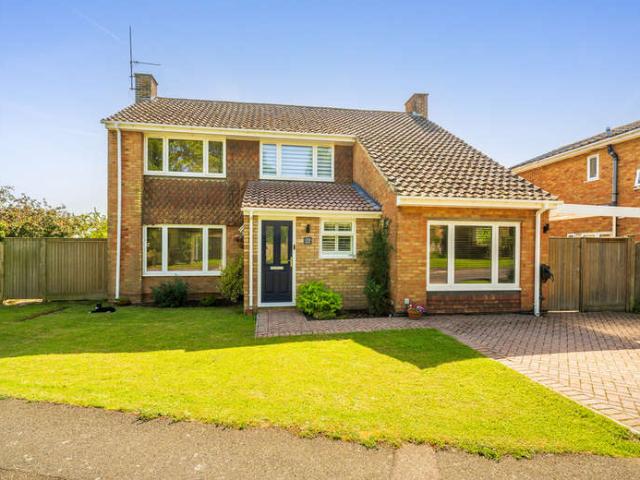 4 Bedroom Detached House