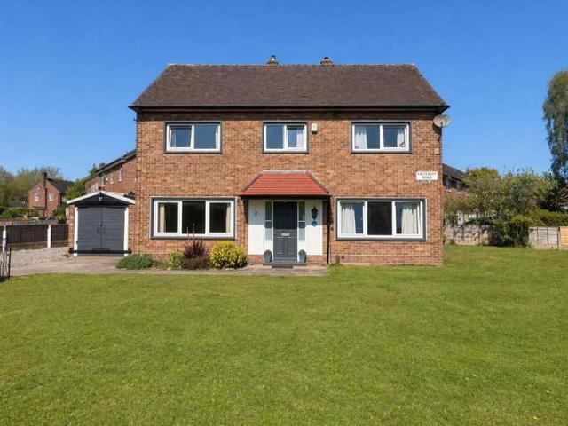 4 Bedroom Detached House