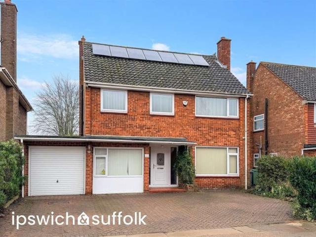 4 Bedroom Detached House