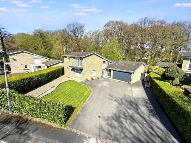 4 Bedroom Detached House