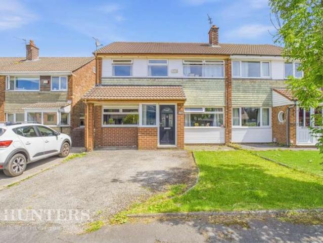 4 Bedroom Detached House