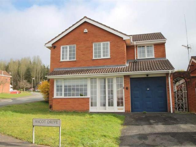 4 Bedroom Detached House