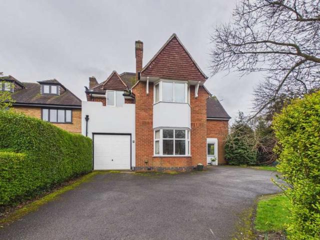 4 Bedroom Detached House