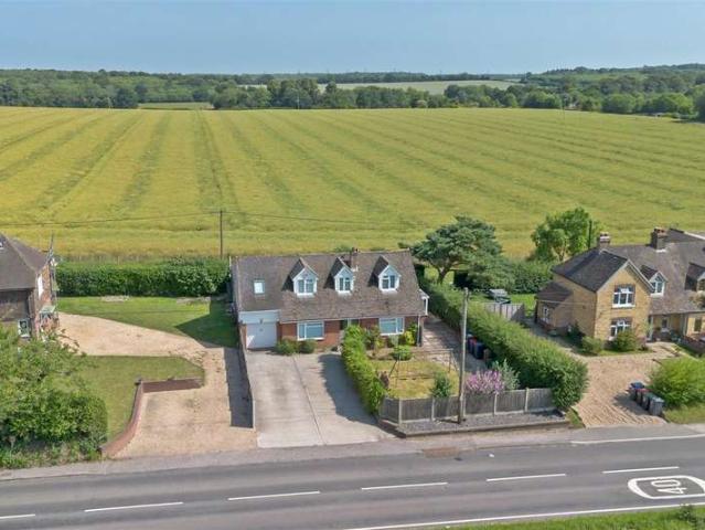 4 Bedroom Detached House