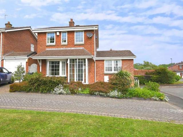 4 Bedroom Detached House