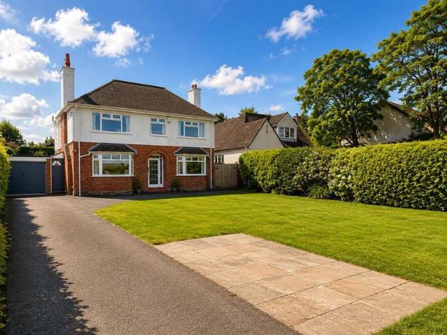 4 Bedroom Detached House