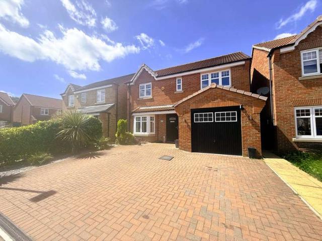 4 Bedroom Detached House