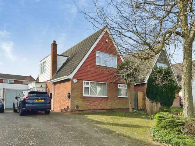 4 Bedroom Detached House