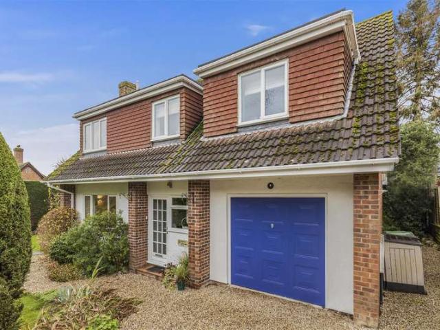 4 Bedroom Detached House