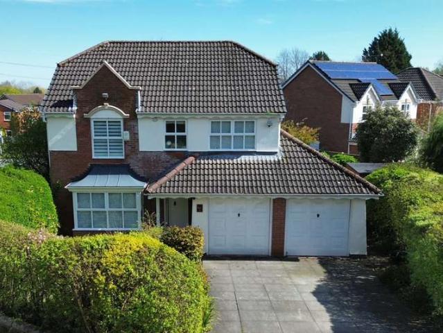 4 Bedroom Detached House