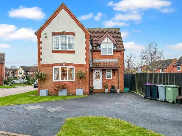 4 Bedroom Detached House
