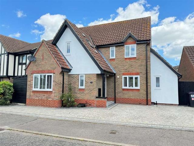 4 Bedroom Detached House