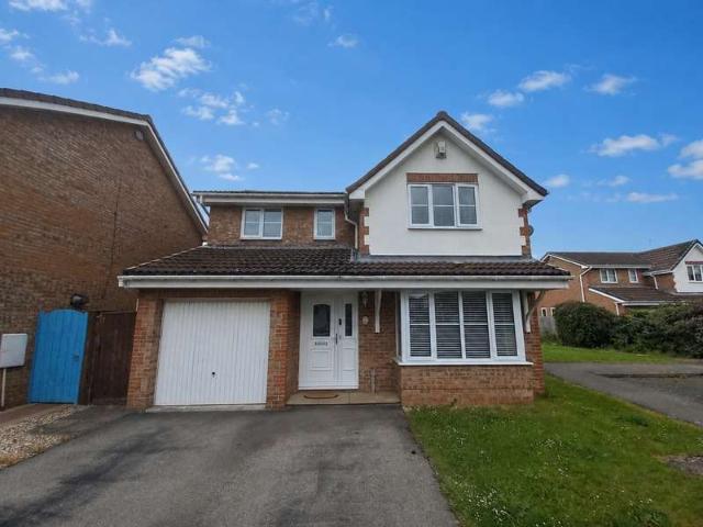 4 Bedroom Detached House